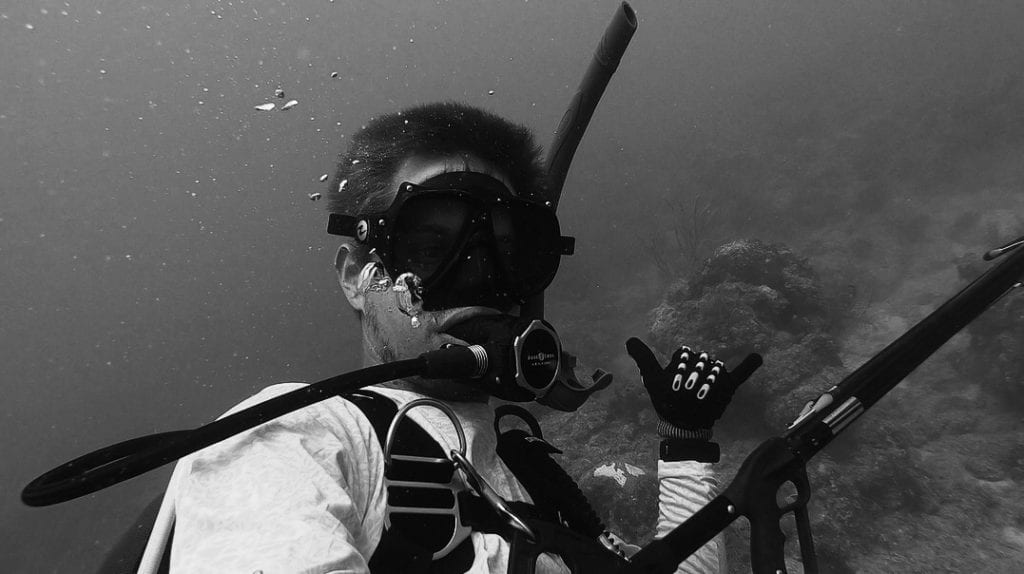 Meet Diver Ryan - Florida Keys Aquarium Encounters